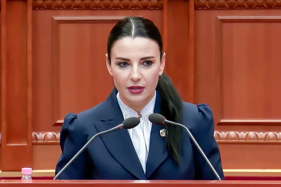Fjala e ministres së Infrastrukturës dhe Energjisë Belinda Balluku në ...