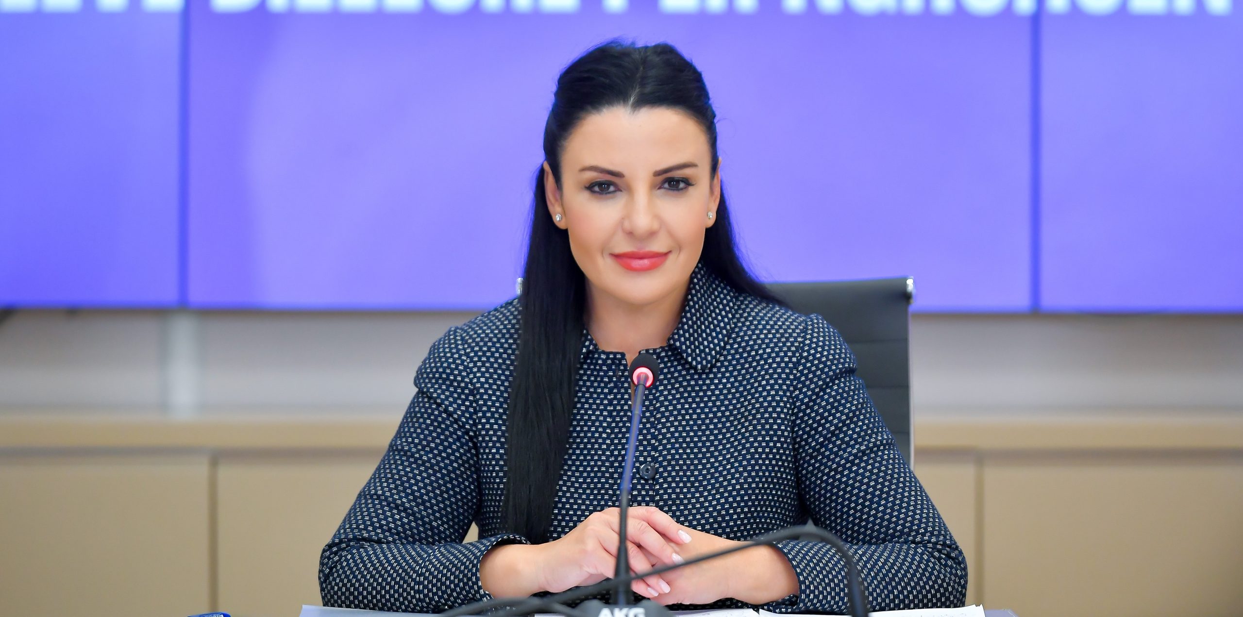 Deklaratë e Zëvendëskryeministres, njëherësh Ministër i Infrastrukturës ...