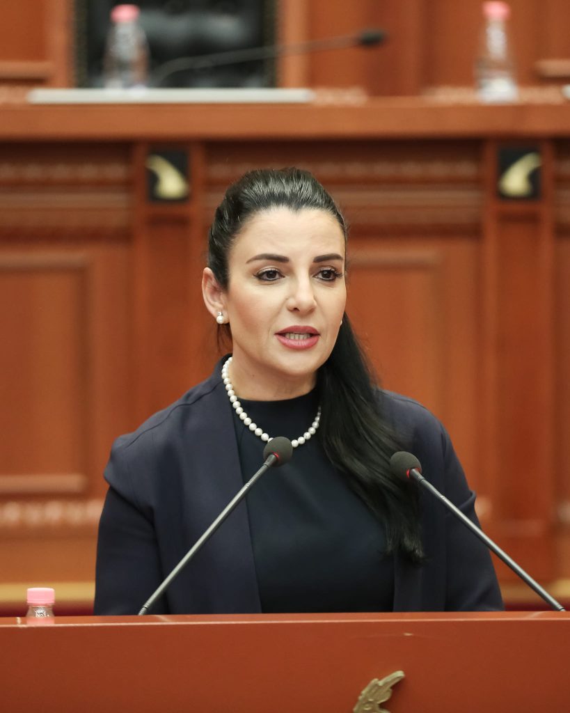 Fjala e Ministres Balluku në parlament, projektligji për mediat ...